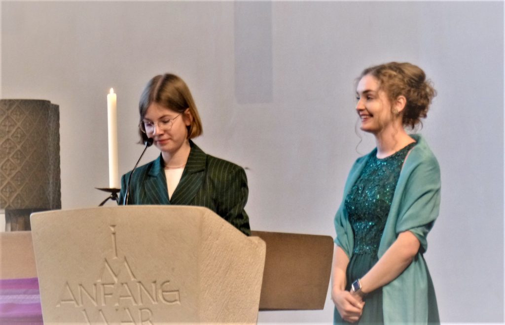 „Abi Wonka – Das Goldene Ticket zur Freiheit”: Abiturfeier 2023 – CGW